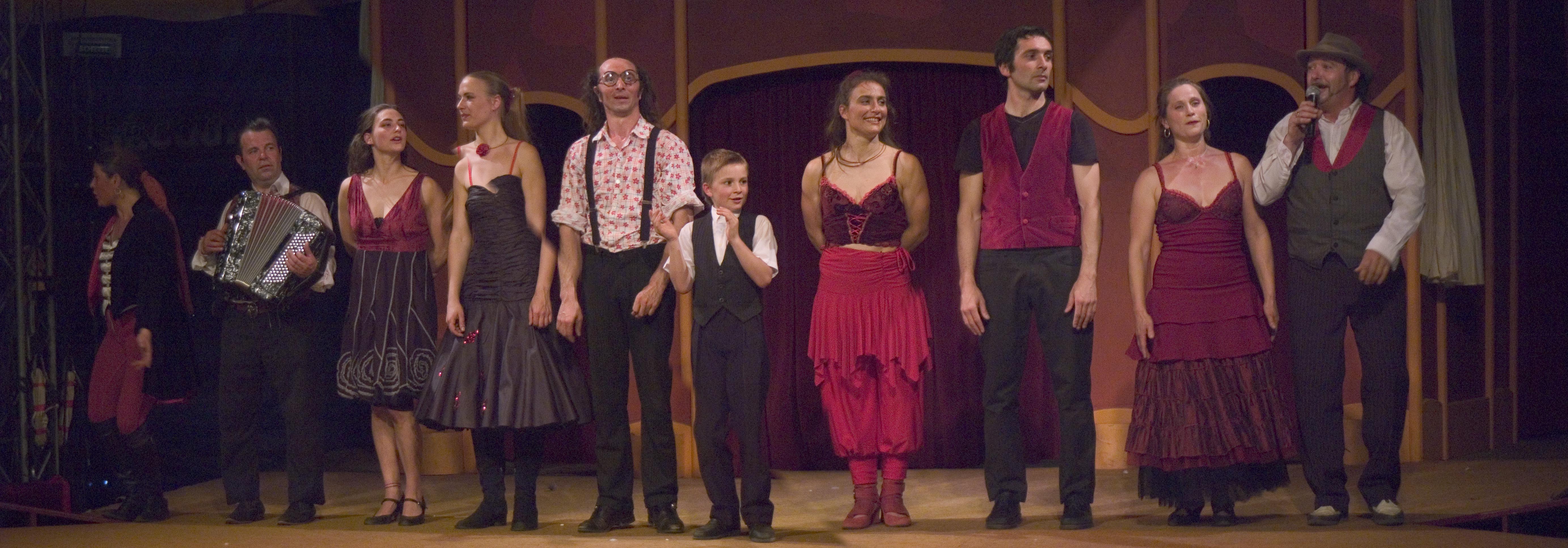 Michto (2006/2010) – La Famille Morallès